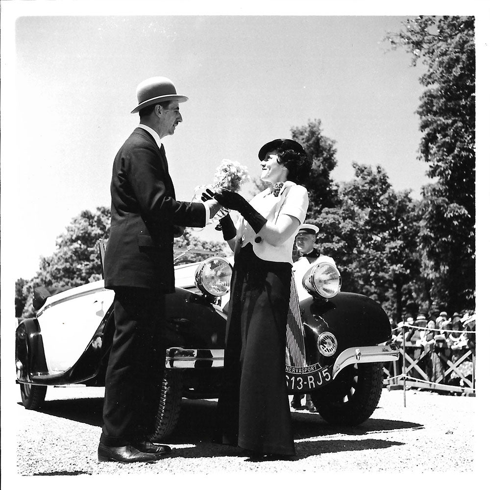 Concours d'Elégance automobile par Roger Schall (1930s)